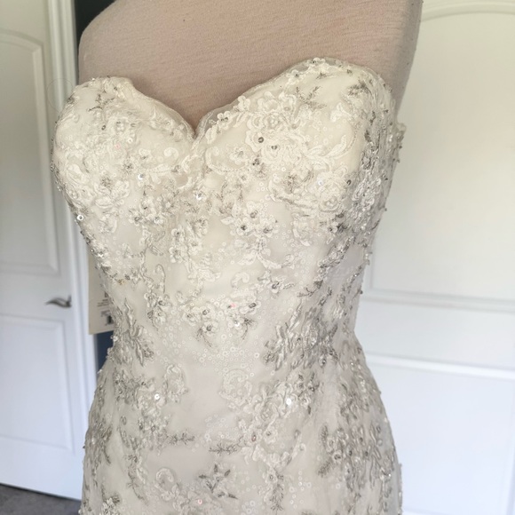 Alfred Angelo | Dresses | Nwt Alfred Angelo Ivory Lace Strapless ...